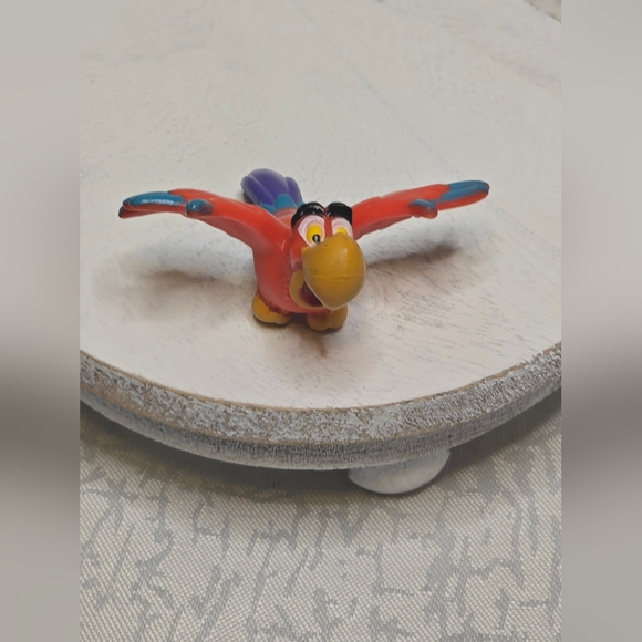 Toys | Vintage Disneys Aladdin Flying Lago The Parrot Bird Figure Toy ...